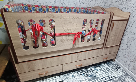 Продам детскую кроватку