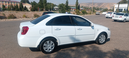 Chevrolet Jentra