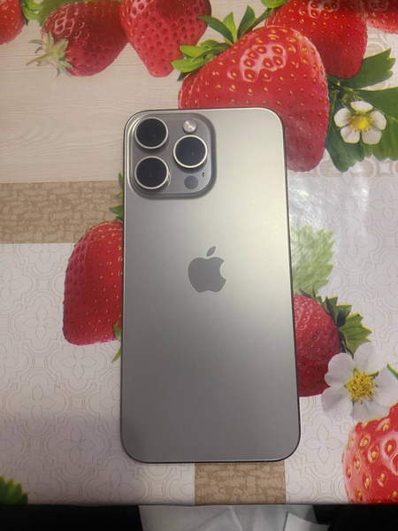iPhone 15 pro max 512GB ideal!!!