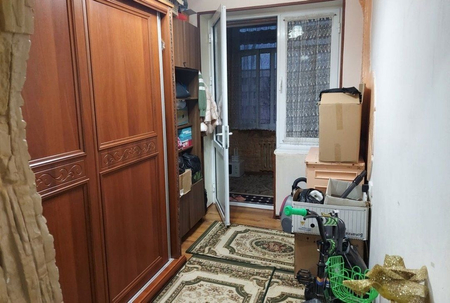 ПРОДАЕТСЯ  3/3/4
на Ц-13, Лабзак
ор-р: Корзинка супермаркет 
(Шайханта