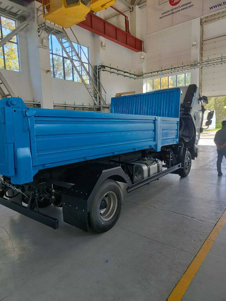 Foton   Aumark  C