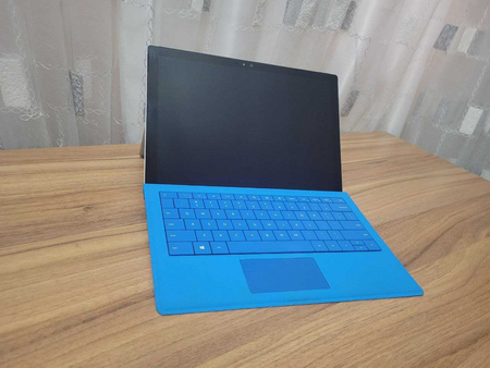 Microsoft Surface Pro 4