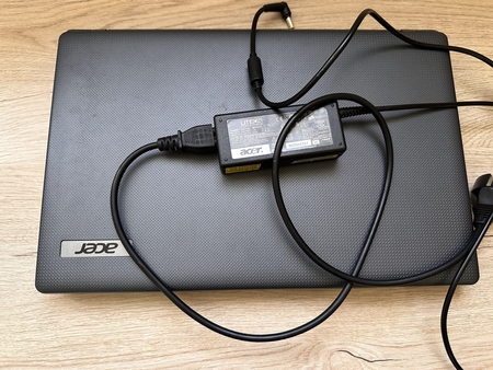 Ноутбук acer aspire 5749z со встроенной камерой