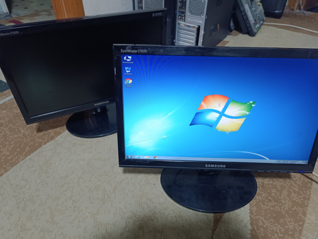 Монитор Samsung LCD 19wide