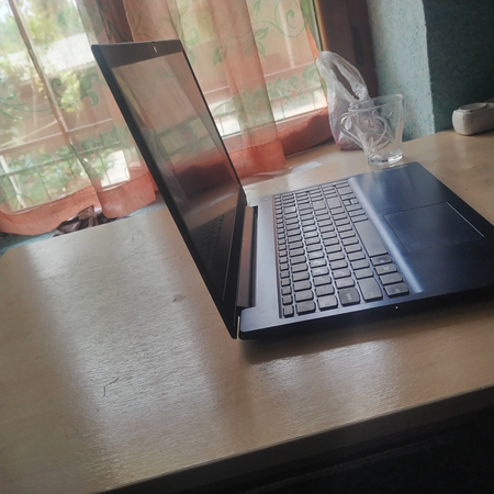 Lenovo ideopad slim 3 AMD 3020e with AMD Radeon Graphics