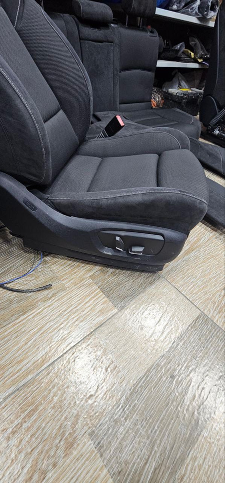 Продам сидения BMW F10