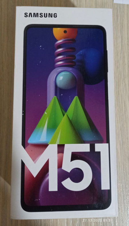 Смартфон Samsung Galaxy M51
