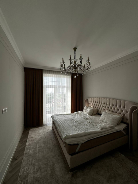 Срочно продается 4х комнатная квартира,ЖК Гринвич,электроаппарат,100м2