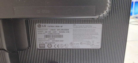 OLG 19 monitor sotiladi