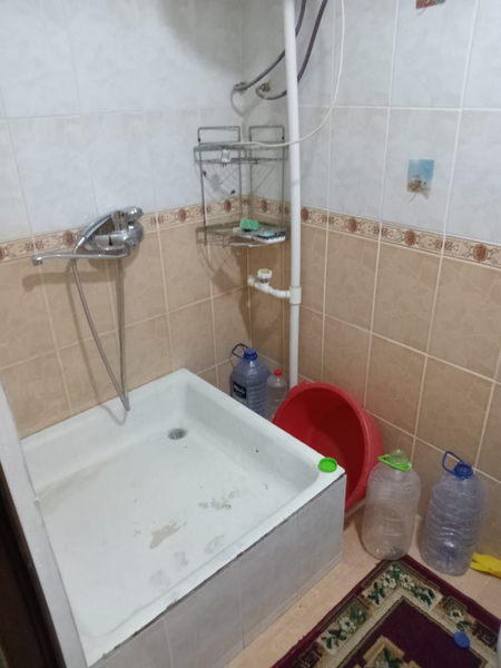 Срочно! Сдаётся 1 ком квартира Азиз базар