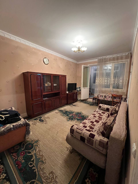 Чиланзар 8 квартал 2/3/4  1.5*3 бал  48м²