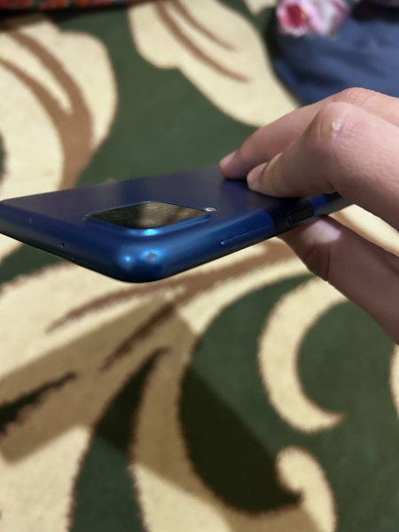 Samsung A12 синий