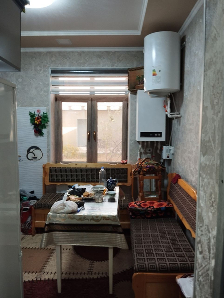 Miraj 1 dala hovli sotiladi