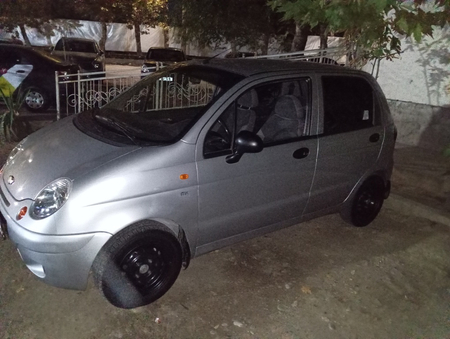 Matiz 2010-yil lyuks bez Konditsioner. Probeg 75 ming km. Metan bor.