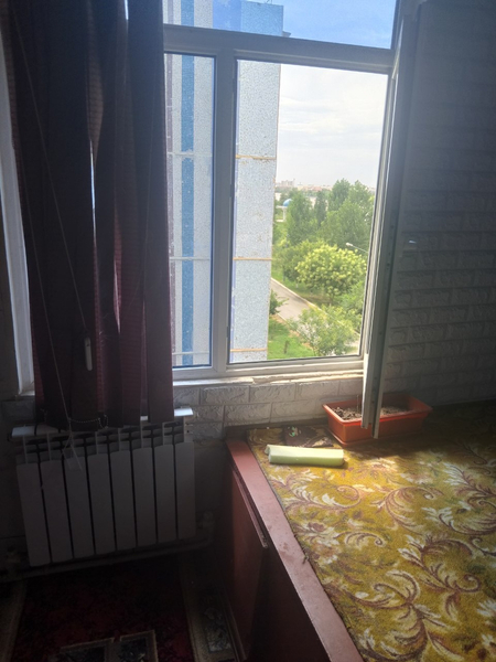 5 хонали уй сотилади