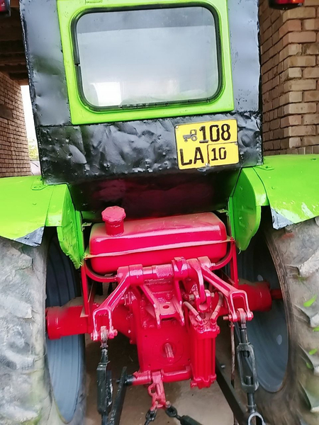 Traktor 28 sotiladi holati yengi