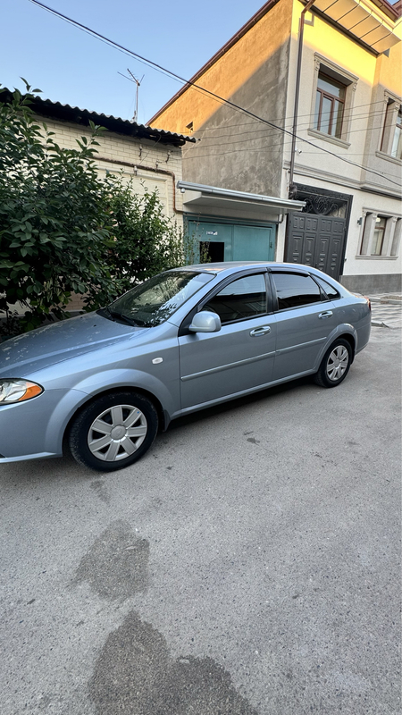 Gentra avtomat 2014