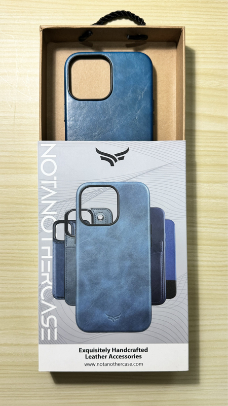 Кожанный Чехол NotAnotherCase для iPhone 13 Pro Max