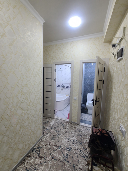 Kvartera sotiladi srochni. Продаётся квартира срочно