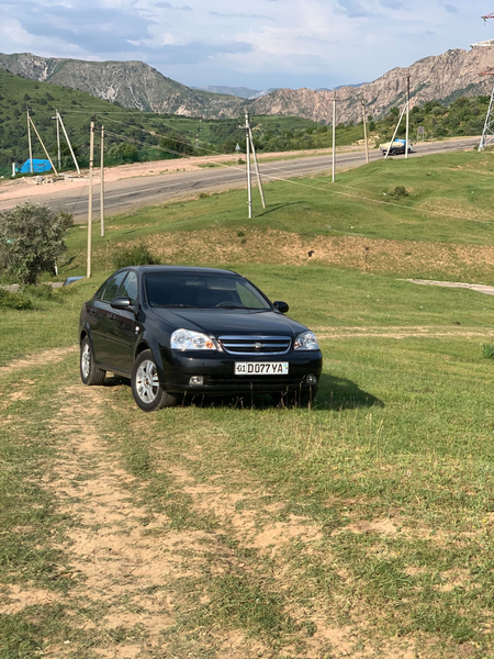 Lasetti 1.8 2012- yil yurgani 145000
