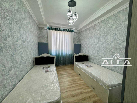 3 xonali 106m² 4-qavat uy sotiladi Ikkilamchi kreditka ham beriladi