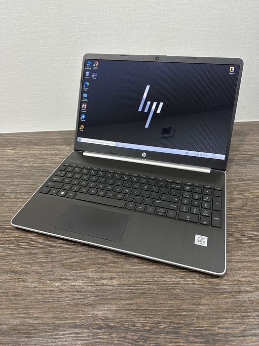 мощный i5 ноутбук Hp 15, отличное состояние, яркий Led HD экран