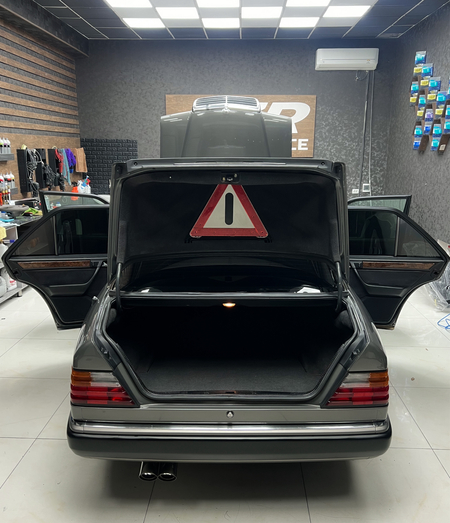 Mercedes Benz W124 300E жирный база