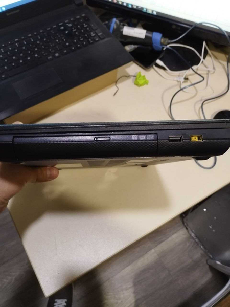 Ноутбук Lenovo G500 неисправный на запчасти