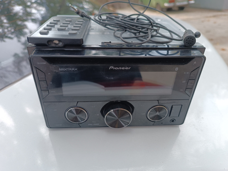 Pioneer FH_725BT