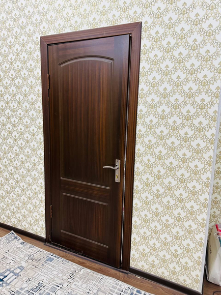 Продаются  двери