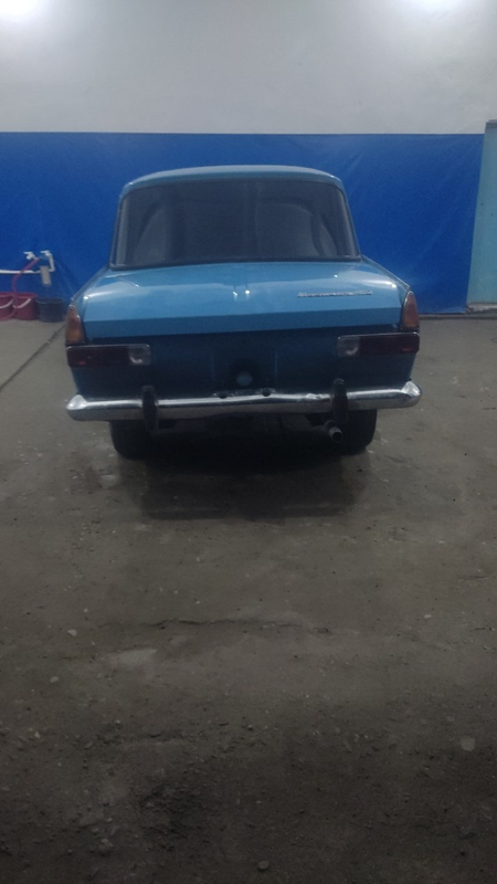 Moskvich 412 srochno sotiladi