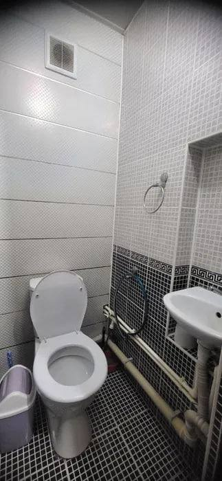 Срочно продаётся квартира в метро Новза