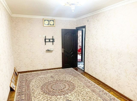 Chilonzor Aygenni yonida 3 xona akkuratniy turadiganlarga beriladi
