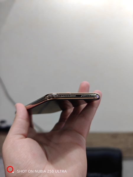 iPhone 11 pro sotiladi
