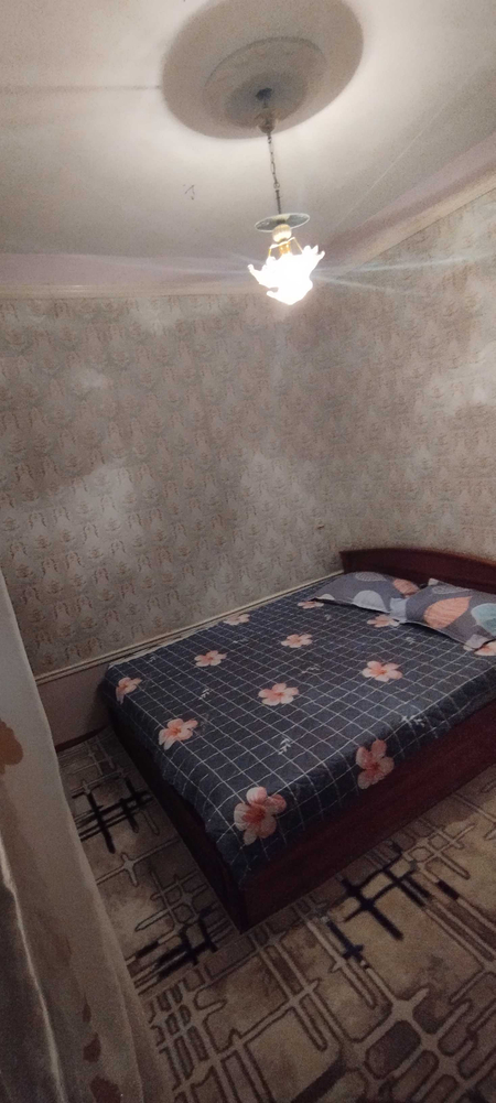 Bez makler Kvartira, qizlarga Qo'yliq dehqon bozori