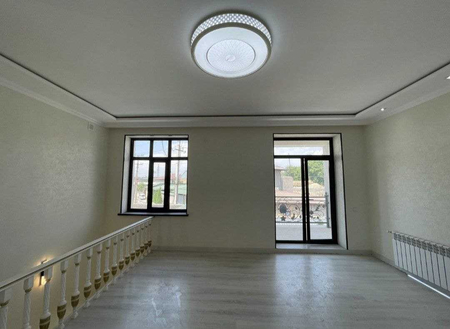Продаётся Евродом в Алмазаре, махалля Ахунбабаева, 3-соток (N 9696)