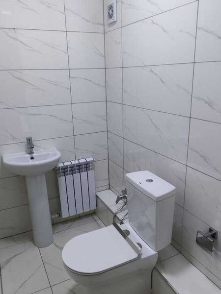 Срочно продается 2/4/4 квартира 52 м2 на Ц-5  (МНМ)