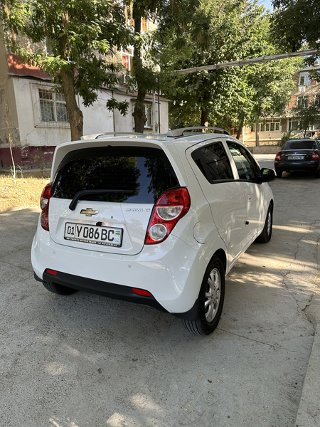 Spark aftomat 2022 yil 13000km halol