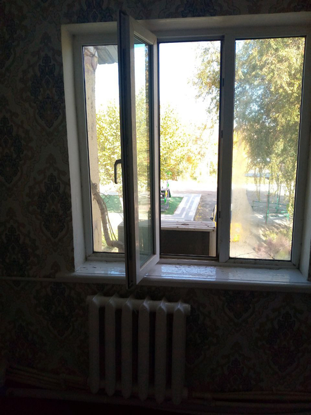Urgench shaxrida Kvartira sotiladi