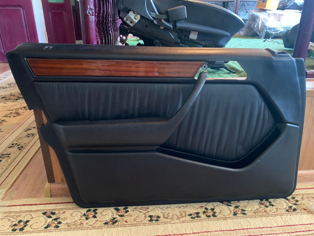 Кожаный салон W124