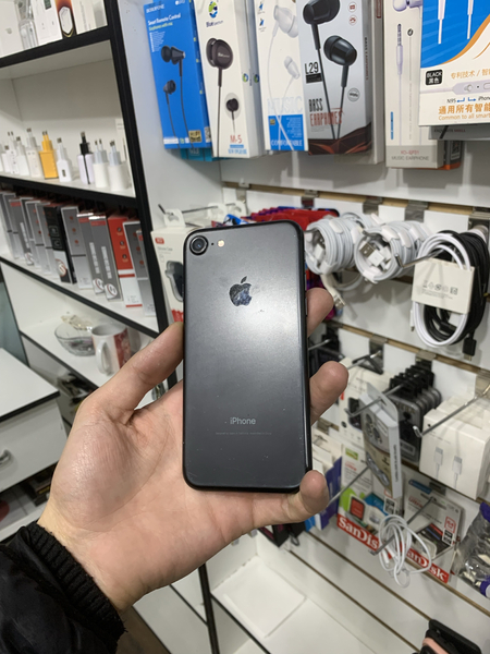 apple    7