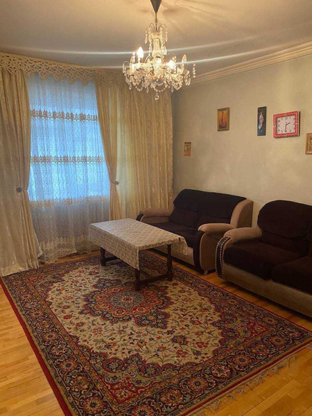 V5200 квартира 3/1/4 Текстильный, Аския рынок Яккасарай 80м2