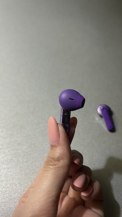 Продается оригинальные наушники JBL TUNE FLEX