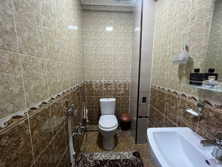 Новостройка 3/3/5 82 м², кирпич, с ремонтом, мебелью и техникой