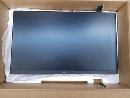 Монитор Lg 24 mp400-b