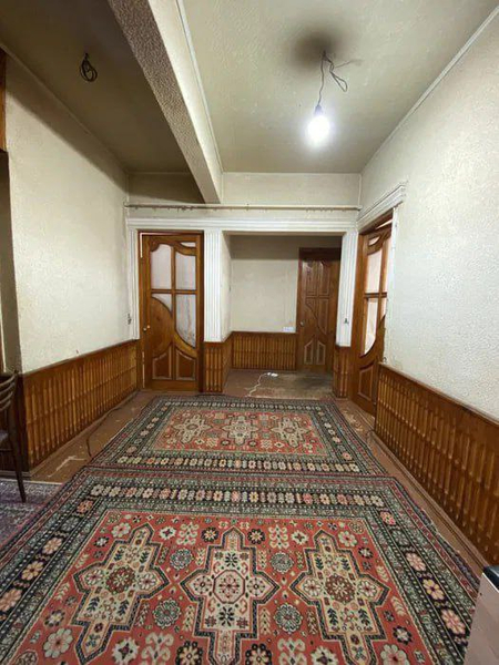 Продается 5 комнатная квартира