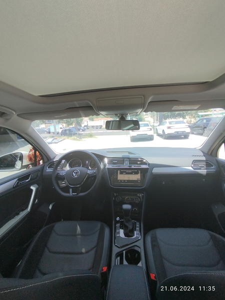 Volkswagen Tiguan L 330 TSI
