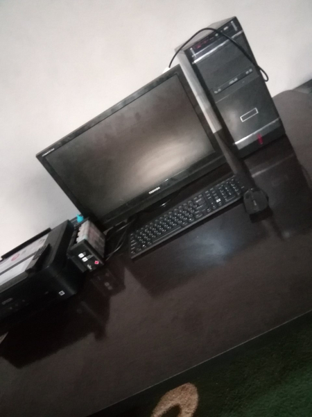 Svetnoy printer va monitor blok mishka sotilodi