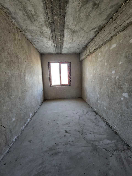 2 xonali 68m² 8-qavat.
8 qavatli yangi gʻishtli, LIFTLI dom