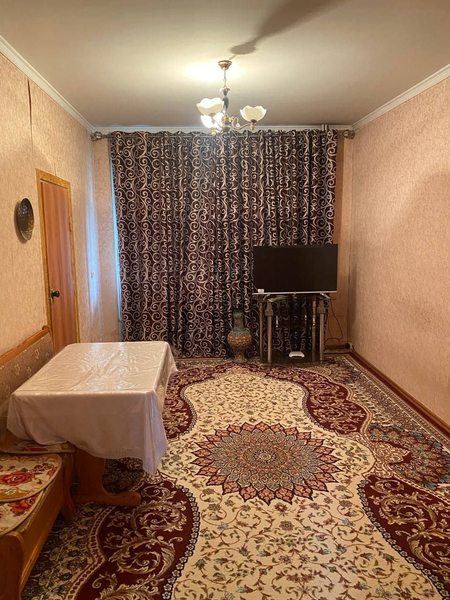 Продаётся  2 ком кв на Авиасозлар-4 возможно купить под ипотеку